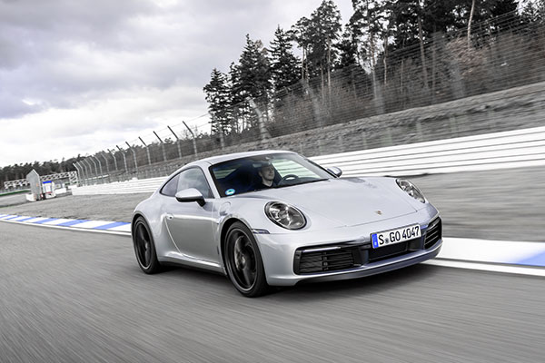 Porsche 911 992 Interior & Exterior - PcarWise