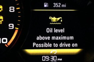 Porsche Check Engine & Oil Level Dashboard Messages Explained
